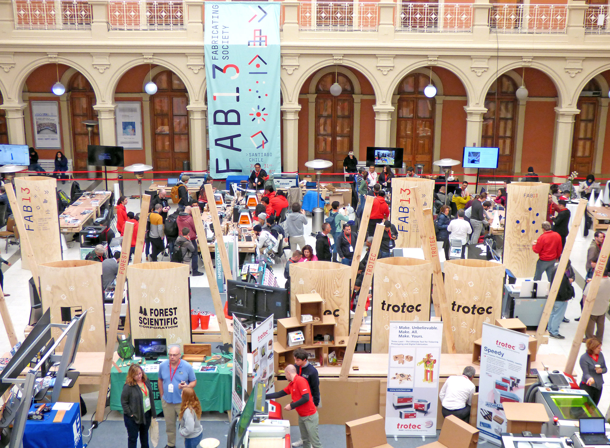 Au Chili, FAB13 pose les fablabs comme modèle de société : Makery