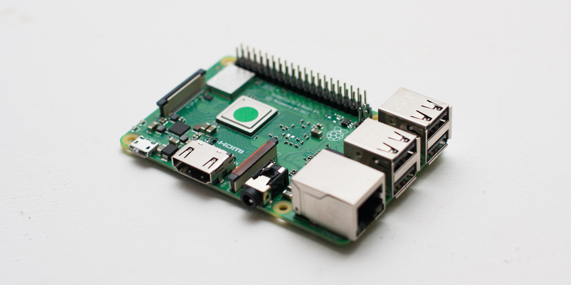 On a testé le nouveau Raspberry Pi 3B+ : Makery